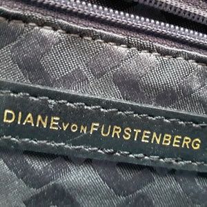 Diane Von Furstenberg | Bags | Authentic Dvf Leather Purse | Poshmark